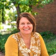 Suzanne Robinson | About me | Deakin University